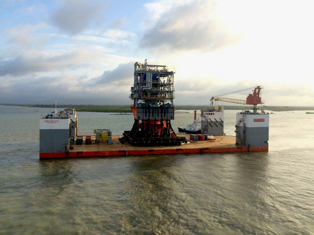 FPSO Pioneiro de Libra Turret Loads Out - London Marine Consultants
